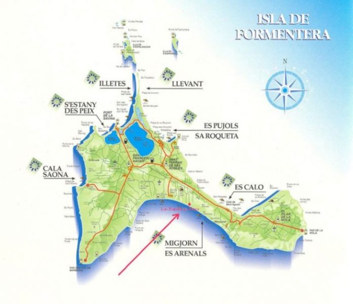 Top 9 Best Beaches in Formentera: Services, Map, Video Tour